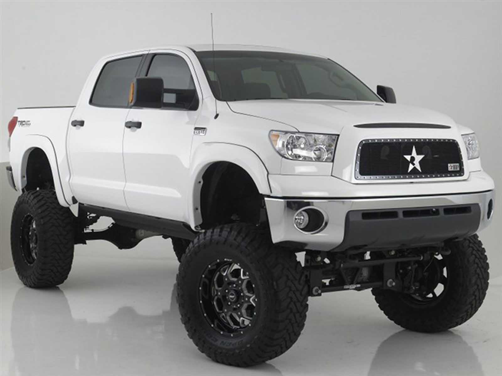 2007-2021 Toyota Tundra Bulletproof Suspension 10"-12" Lift Kit 2